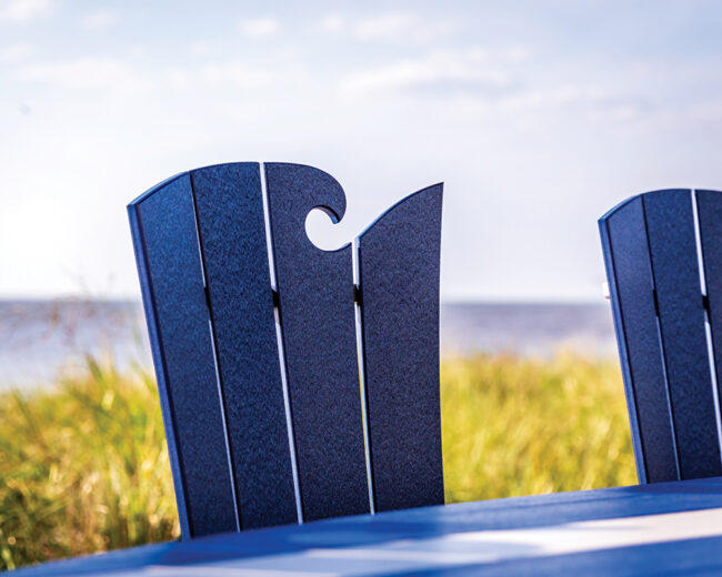 Ocean Wavz 10' Surfboard Table Set | Green Acres Outdoor Living